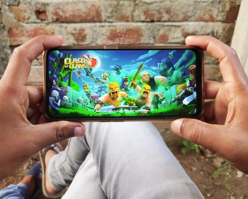 The Rise of Mobile Gaming: Can it Compete with Consoles & PCs ...
